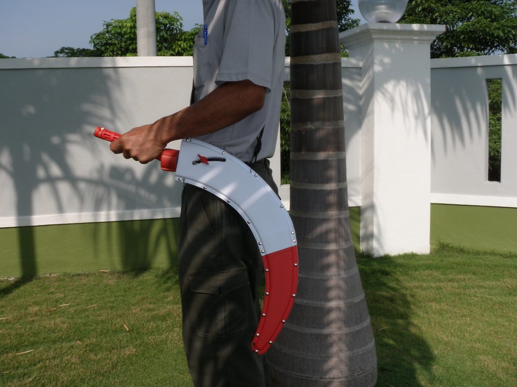 Universal Harvesting Safety Sickle Cover – HKT High Knowledge Tools
