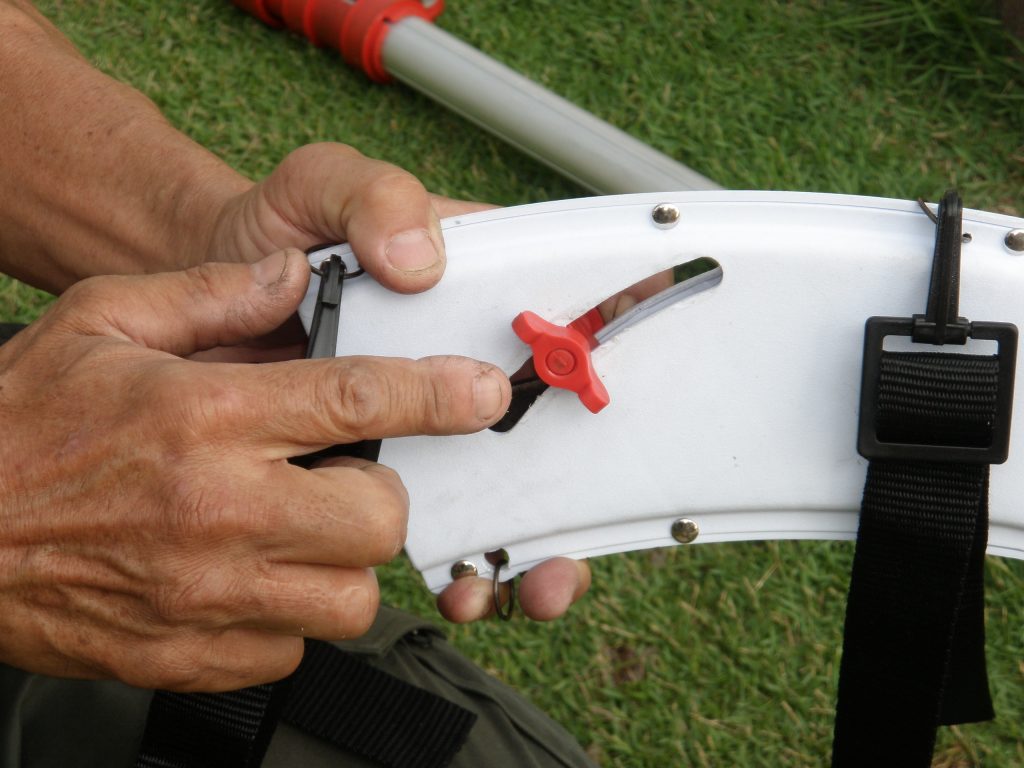 Universal Harvesting Safety Sickle Cover – HKT High Knowledge Tools